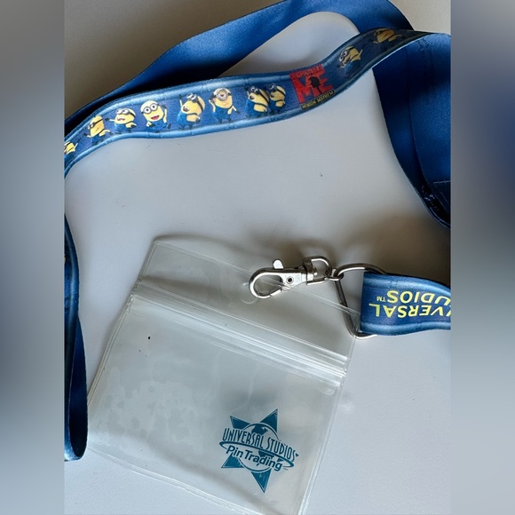 Universal | Accessories | Universal Studios Minion Despicable Me Minion ...